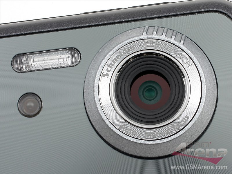 LG KC910 Renoir pictures, official photos