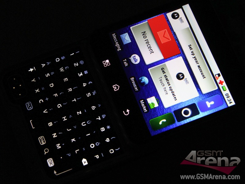 Motorola FlipOut pictures, official photos