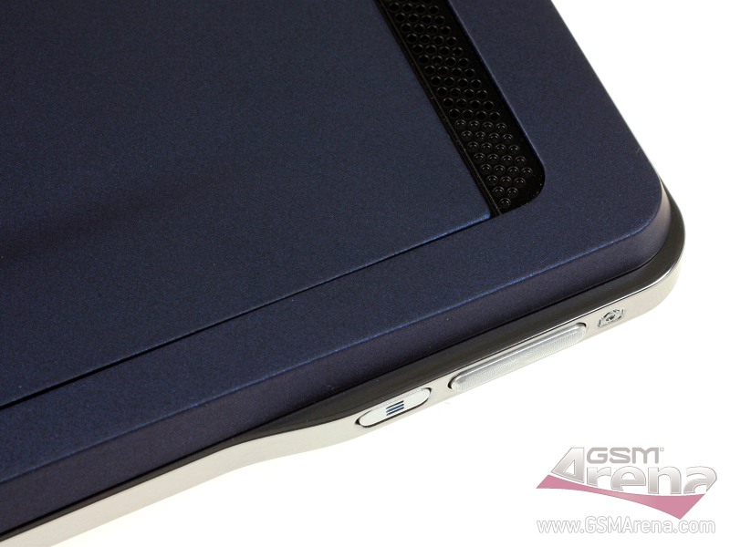 Motorola MILESTONE XT720 pictures, official photos