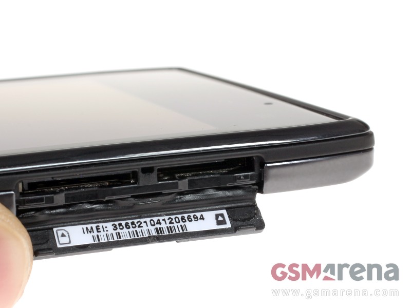 Motorola RAZR XT910 pictures, official photos