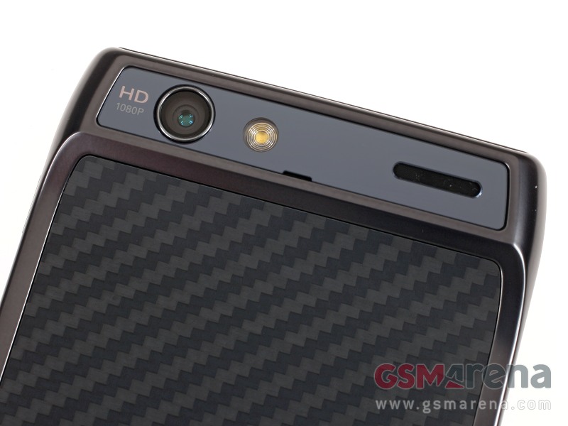 Motorola RAZR XT910 pictures, official photos