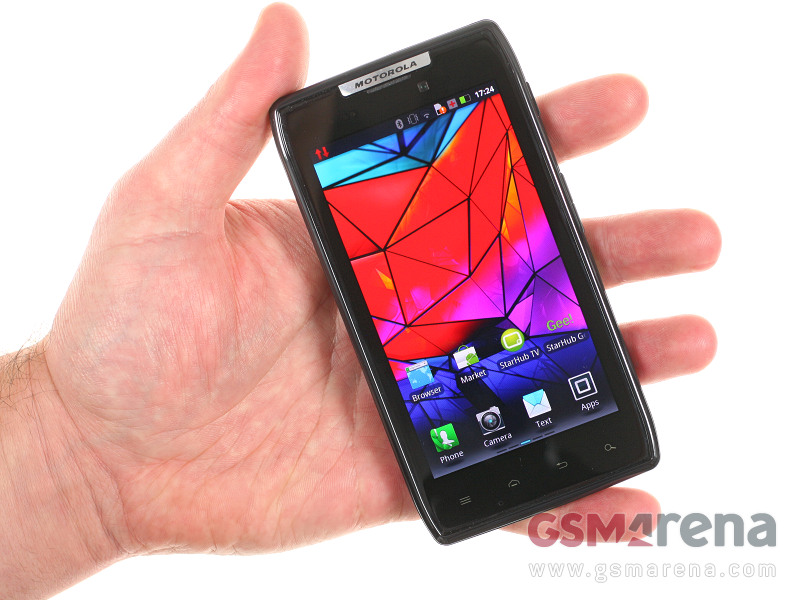 Motorola RAZR XT910 pictures, official photos