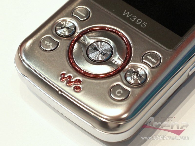 Sony Ericsson W395 pictures, official photos