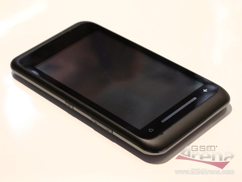 Toshiba TG01 pictures, official photos