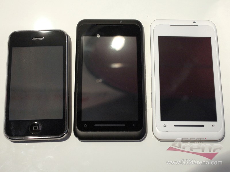 Toshiba TG01 pictures, official photos