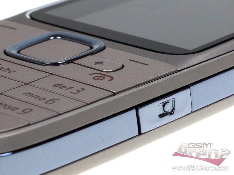 Nokia 2710 Navigation Edition pictures, official photos