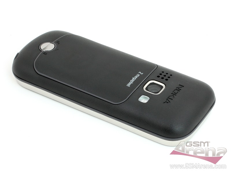 Nokia 3720 classic pictures, official photos