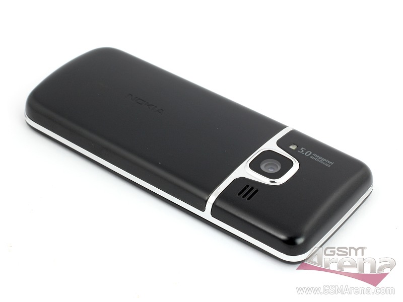 Nokia 6700 classic pictures, official photos