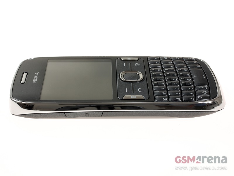 Nokia Asha 302 pictures, official photos