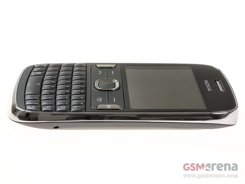 Nokia Asha 302 pictures, official photos