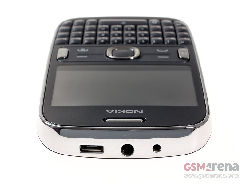 Nokia Asha 302 pictures, official photos