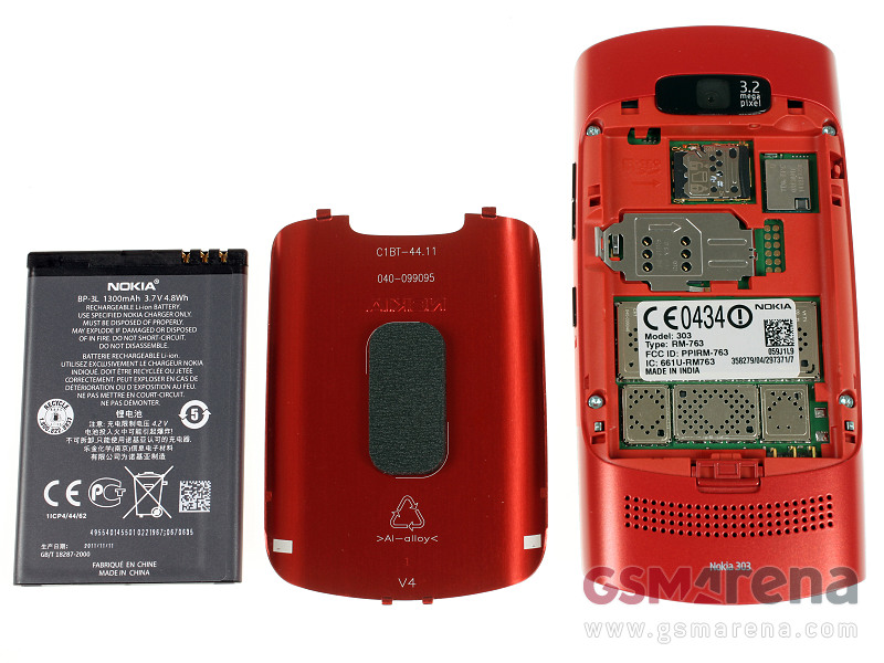 Nokia Asha 303 pictures, official photos