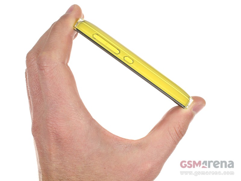 Nokia Asha 503 pictures, official photos