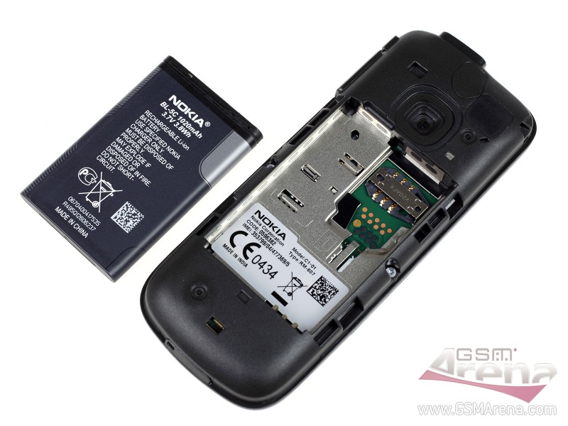 Nokia C1-01 pictures, official photos