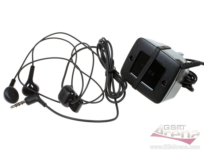 Nokia C2-00 pictures, official photos