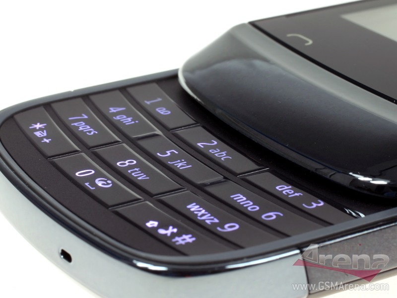 Nokia C2-02 pictures, official photos