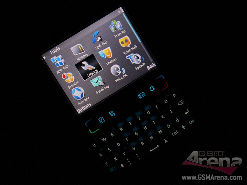 Nokia E61i pictures, official photos