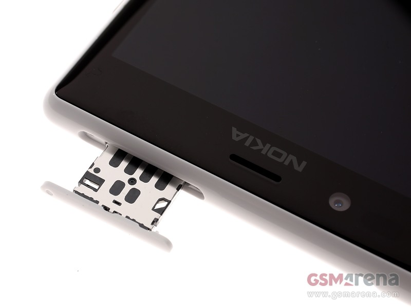 Nokia Lumia 720 pictures, official photos