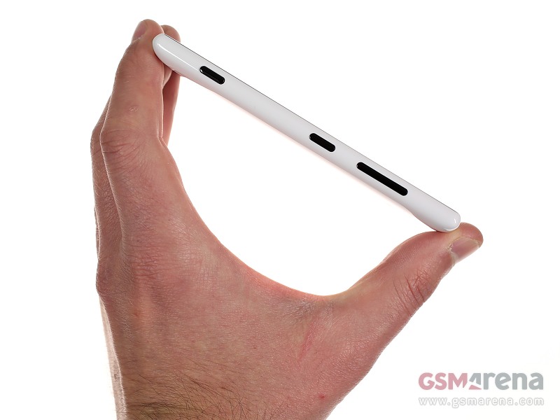 Nokia Lumia 720 pictures, official photos