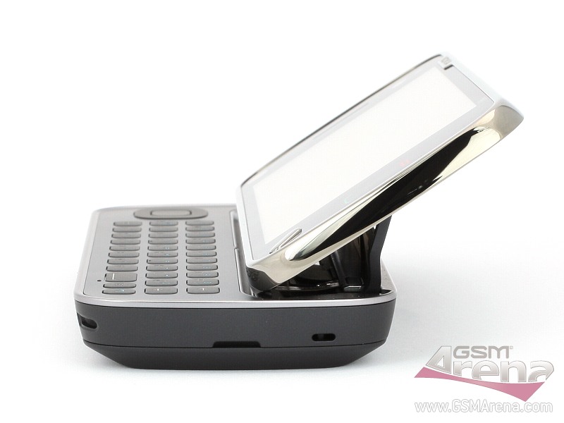 Nokia N97 pictures, official photos