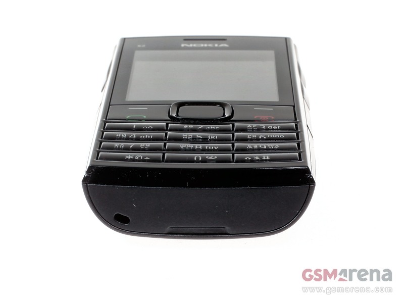 Nokia X2-02 pictures, official photos