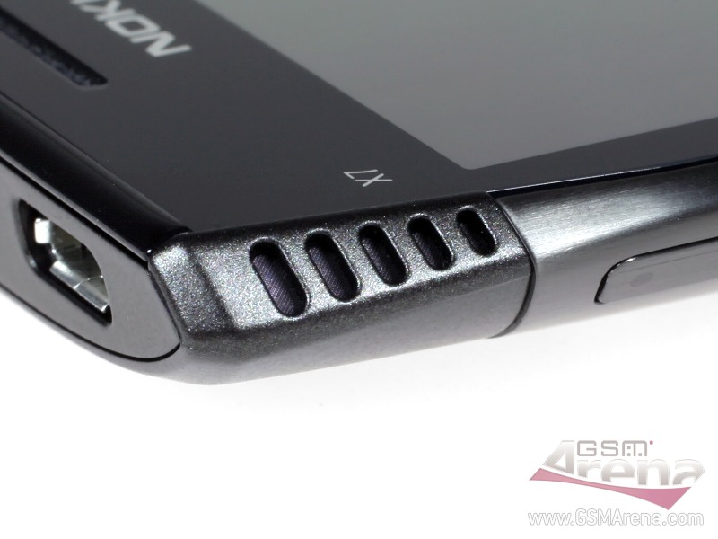 Nokia X7-00 pictures, official photos