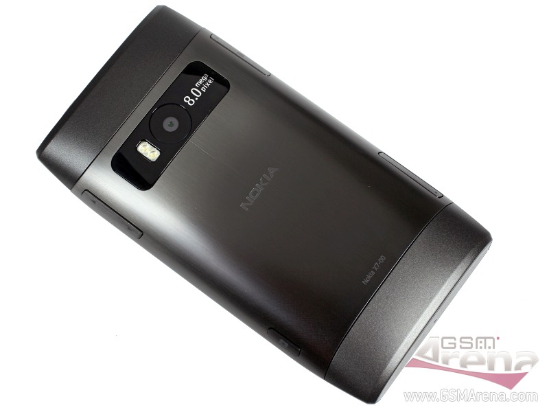 Nokia X7-00 pictures, official photos
