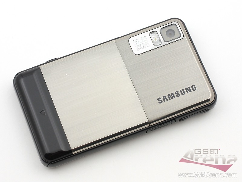 Samsung F480 pictures, official photos