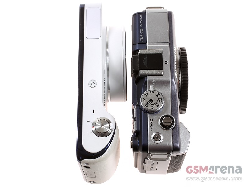 Samsung Galaxy Camera GC100 pictures, official photos