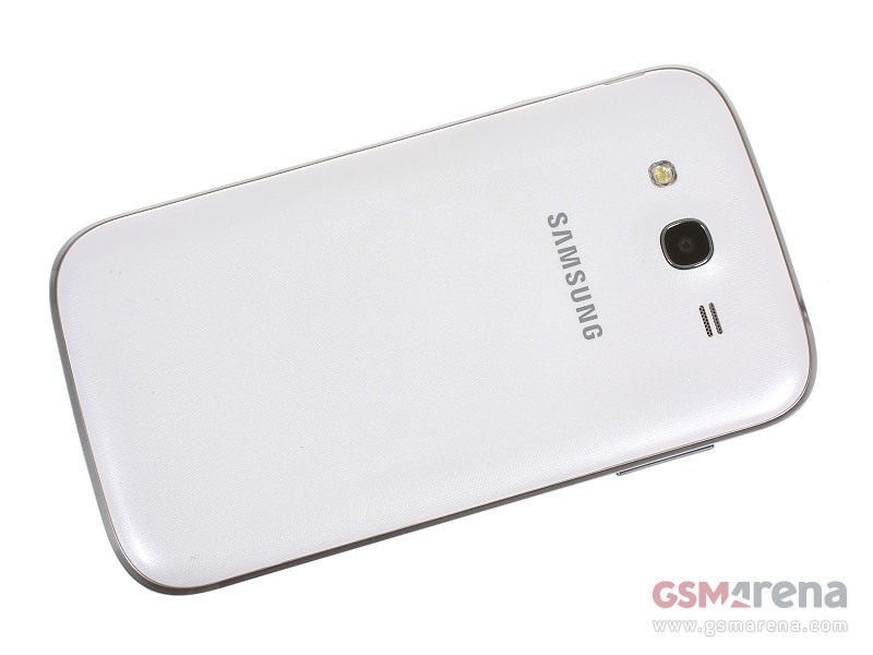 Samsung Galaxy Grand I9082 pictures, official photos