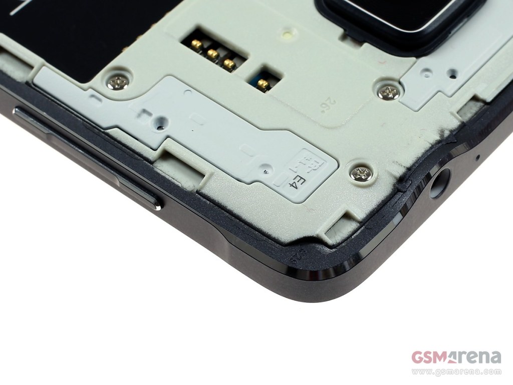 Samsung Galaxy Note 4 pictures, official photos