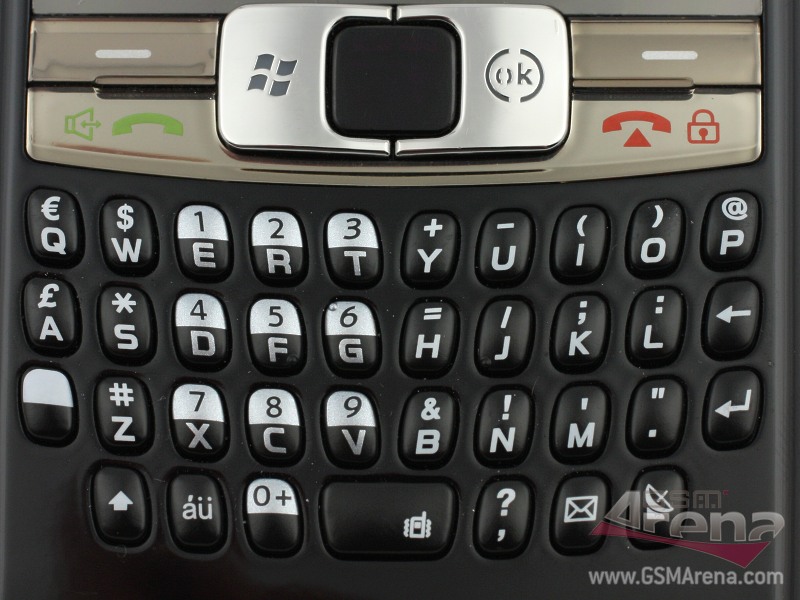 Samsung i780 pictures, official photos