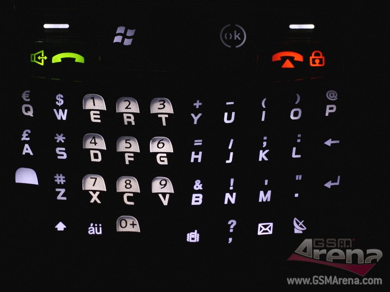 Samsung i780 pictures, official photos