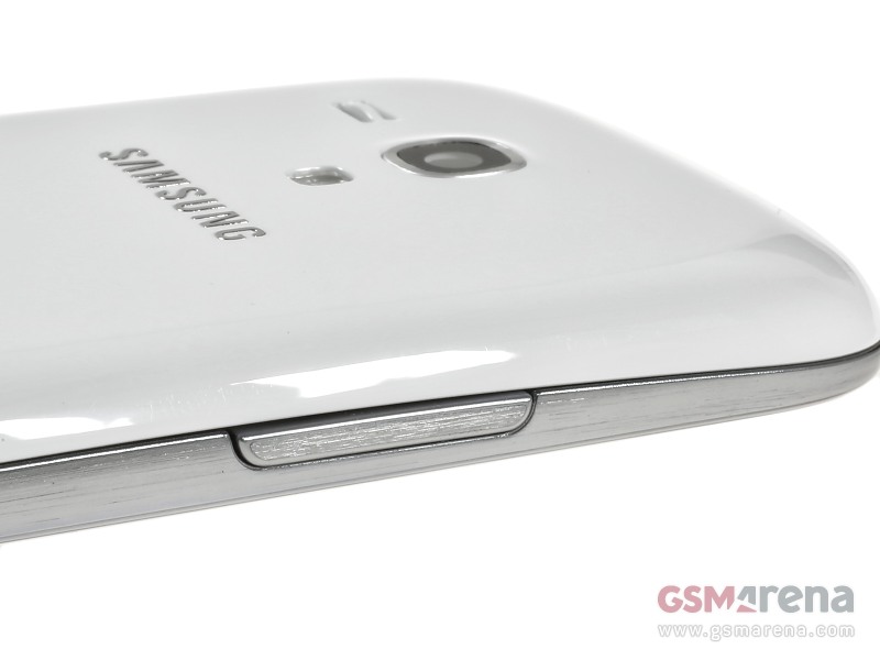 Samsung I8190 Galaxy S III mini pictures, official photos