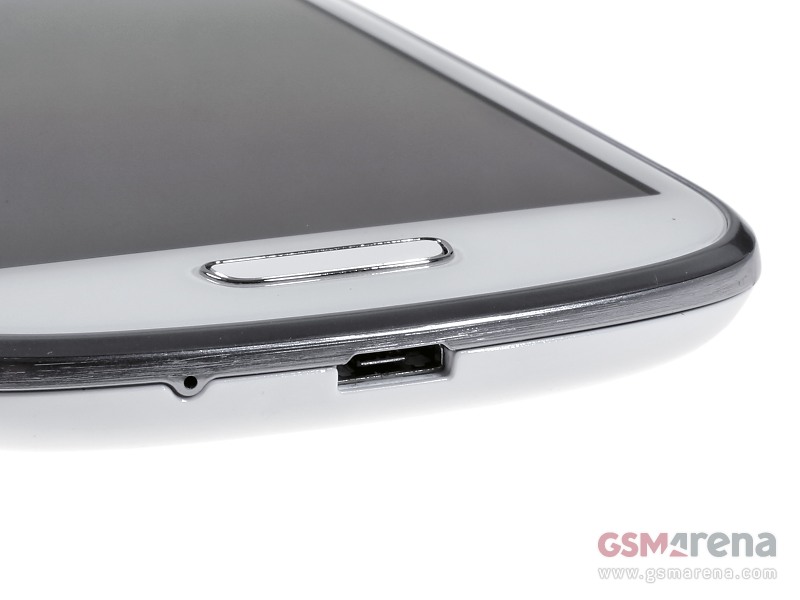 Samsung I8190 Galaxy S III mini pictures, official photos