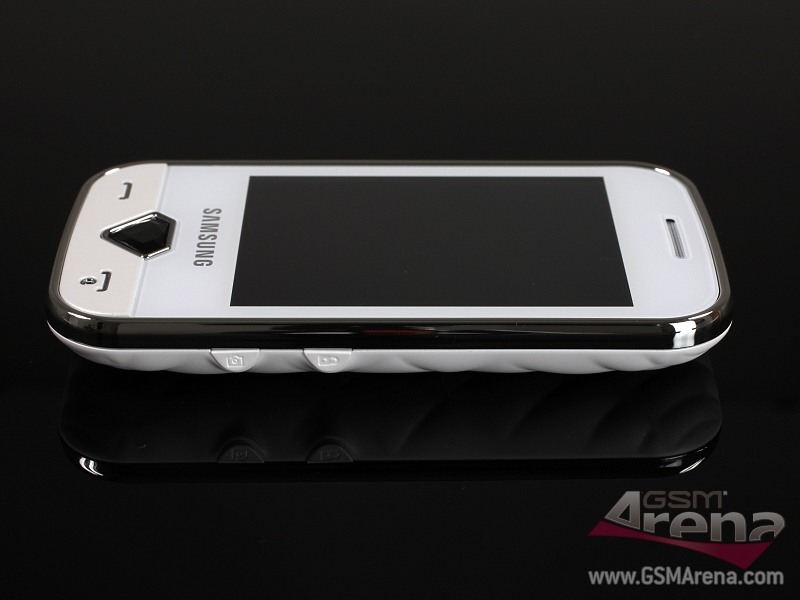 Samsung S7070 Diva pictures, official photos