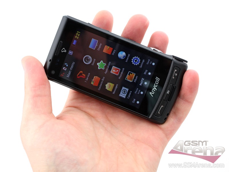 Samsung W880 AMOLED 12M pictures, official photos