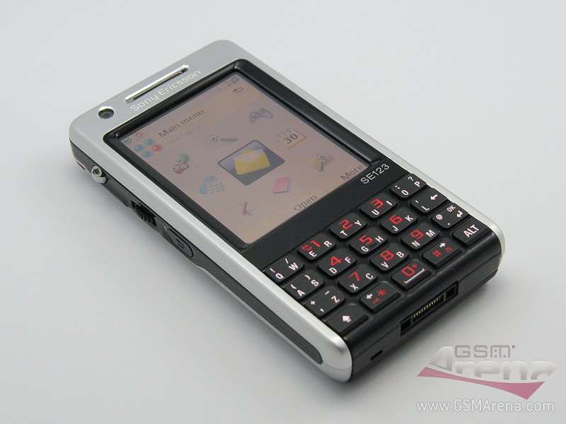 Sony Ericsson P1 pictures, official photos
