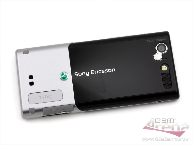 Sony Ericsson T700 pictures, official photos