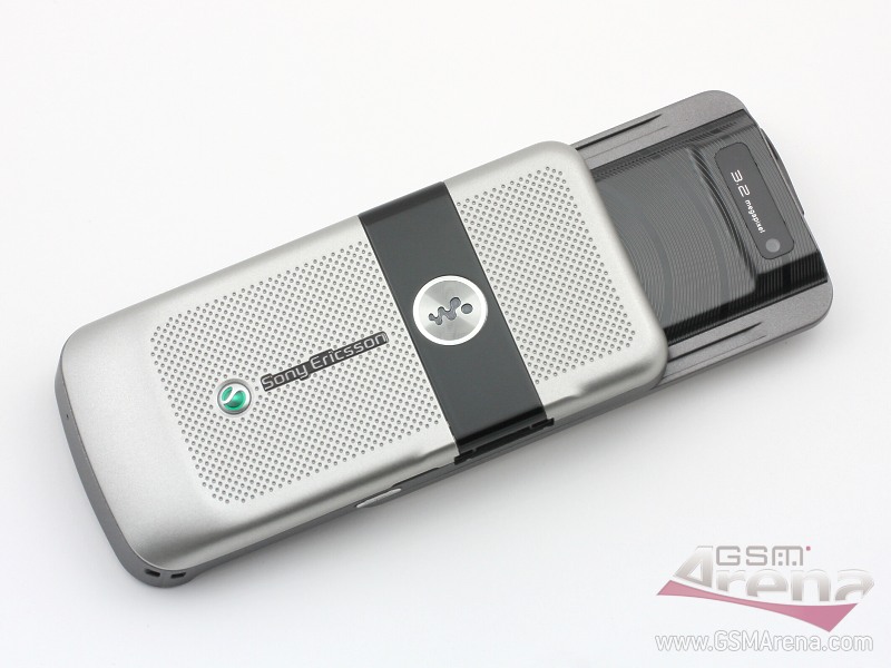 Sony Ericsson W760 pictures, official photos