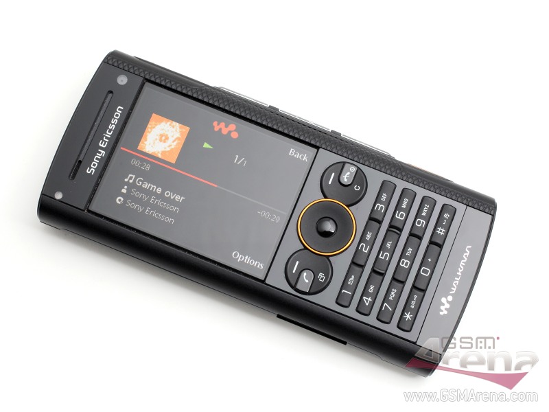 Sony Ericsson W902 pictures, official photos