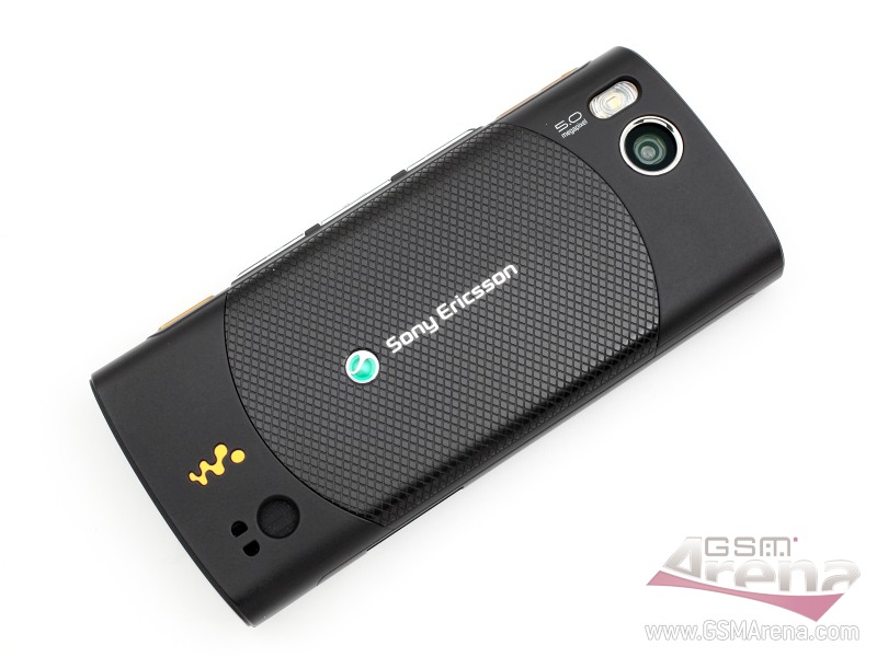 Sony Ericsson W902 pictures, official photos