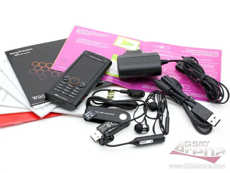Sony Ericsson W902 pictures, official photos