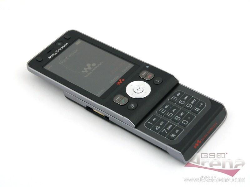 Sony Ericsson W910 pictures, official photos