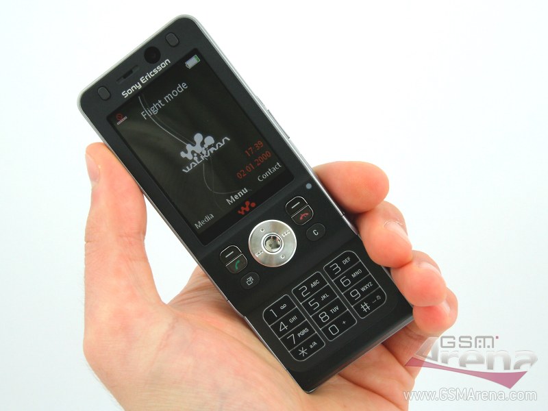 Sony Ericsson W910 pictures, official photos