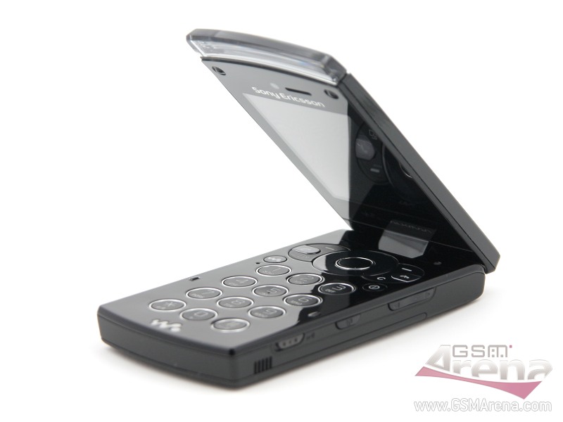 Sony Ericsson W980 pictures, official photos