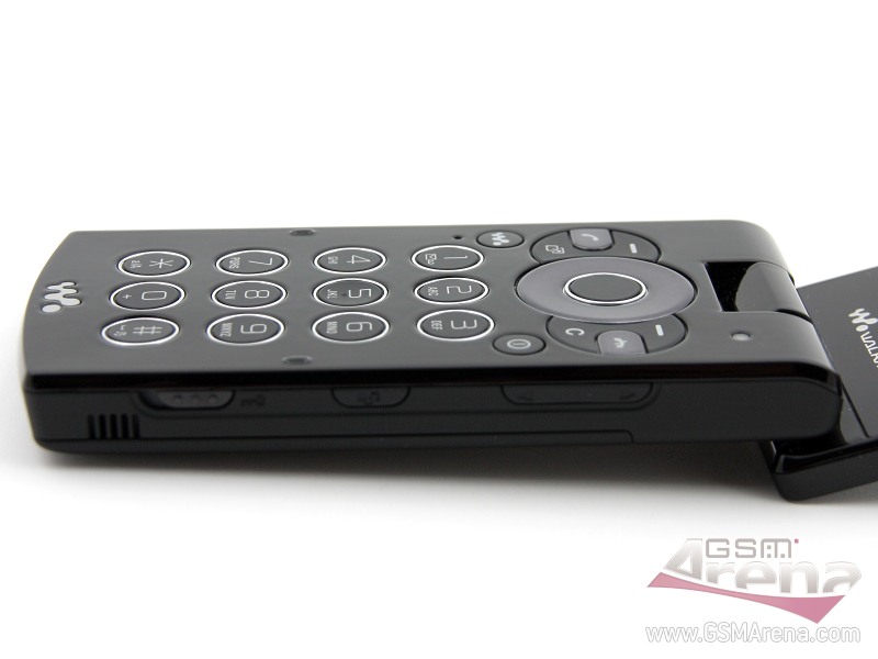 Sony Ericsson W980 pictures, official photos