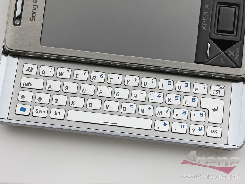 Sony Ericsson Xperia X1 pictures, official photos