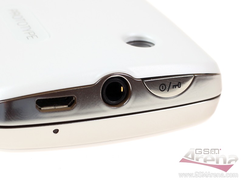 Sony Ericsson txt pro pictures, official photos