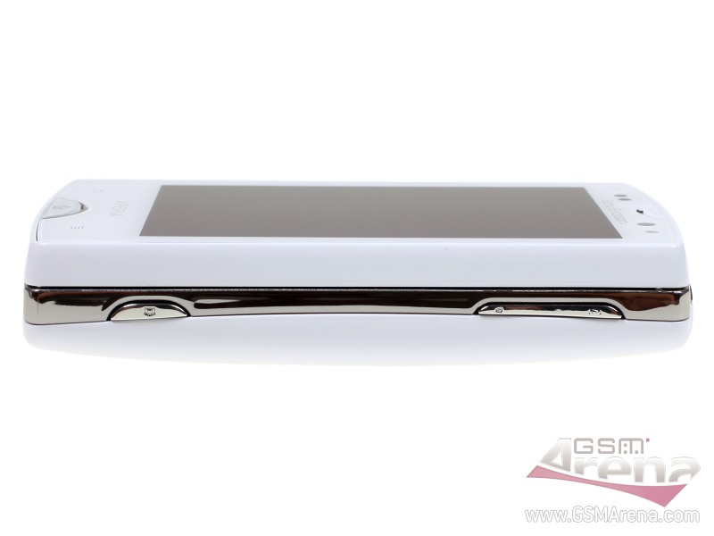 Sony Ericsson Xperia mini pro pictures, official photos